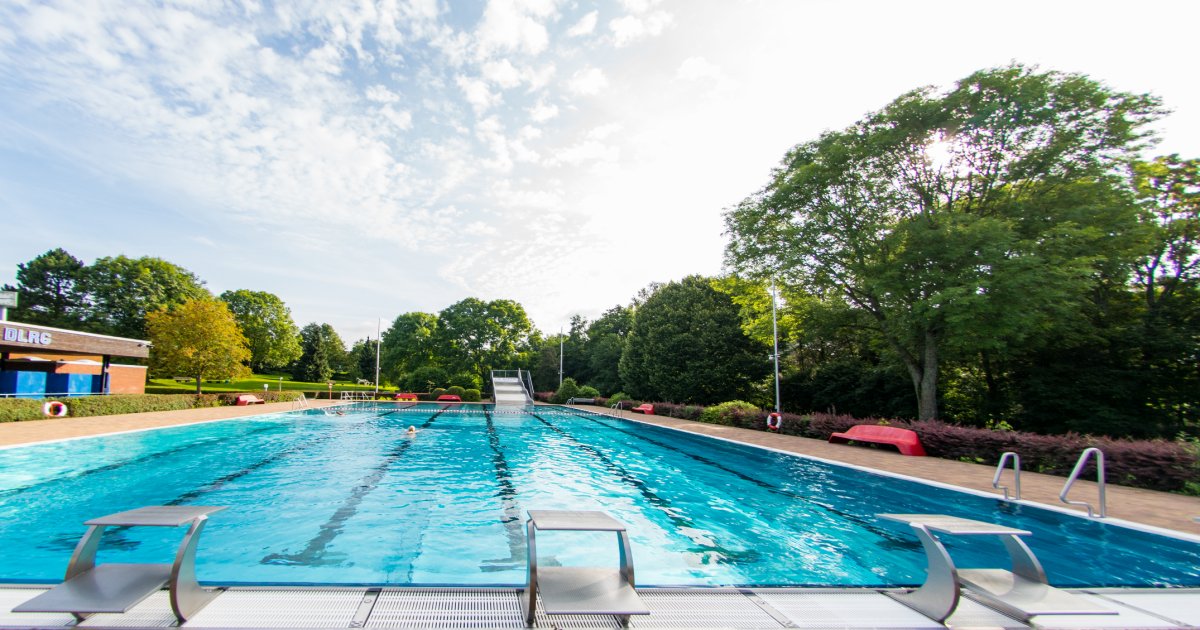 Schwimmbad Schloßborn | Gemeinde Glashütten